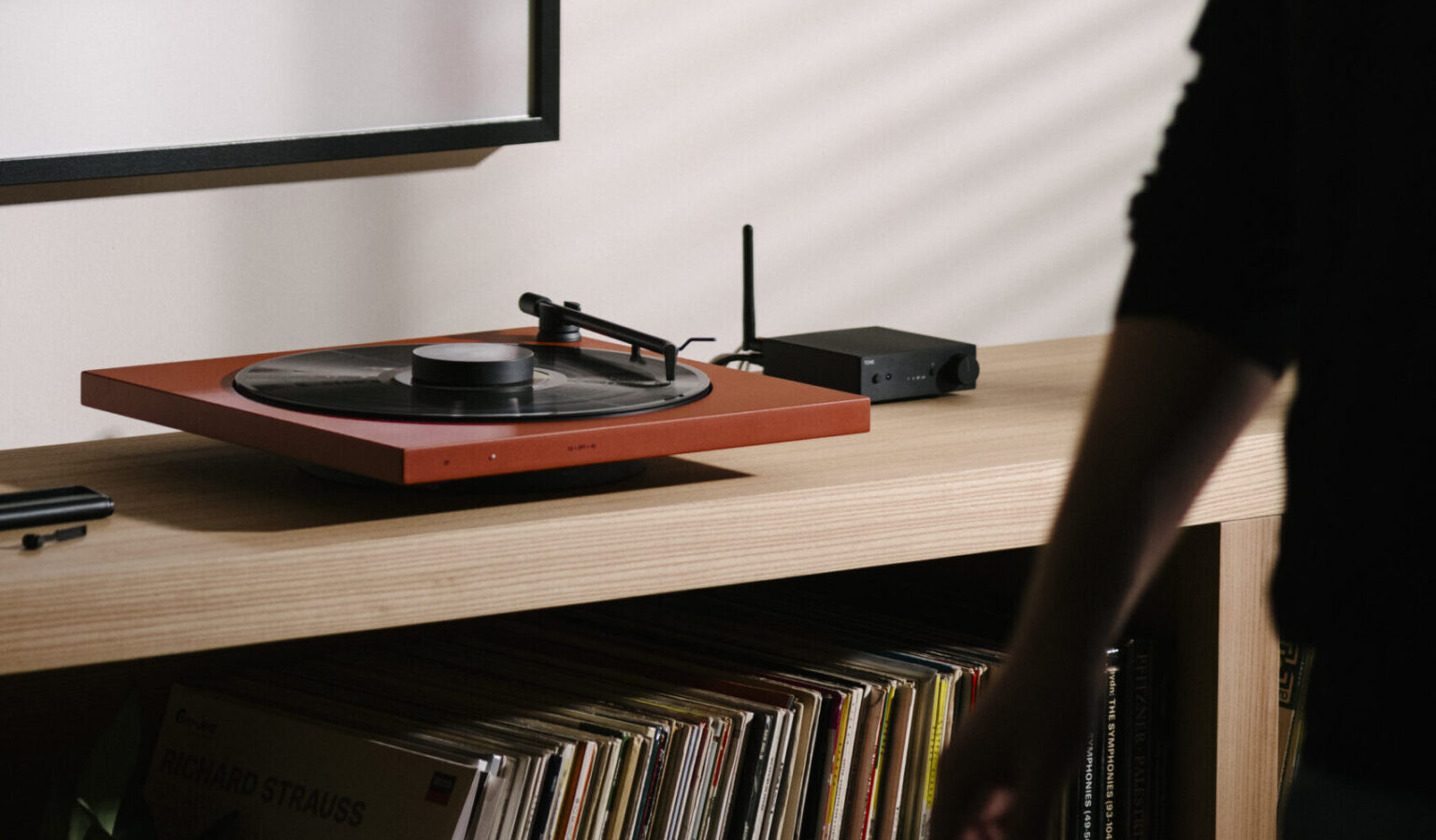 TONE Factory – TONE Turntable